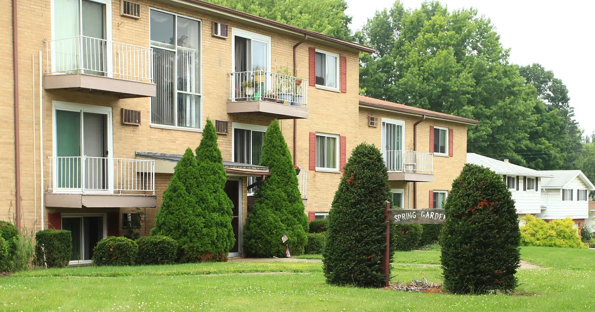 Home | Spring Garden